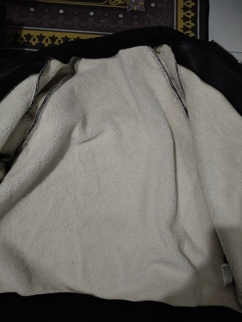 Black Leather Jacket, Men's Fashion, Coats, Jackets and Outerwear on Carousell