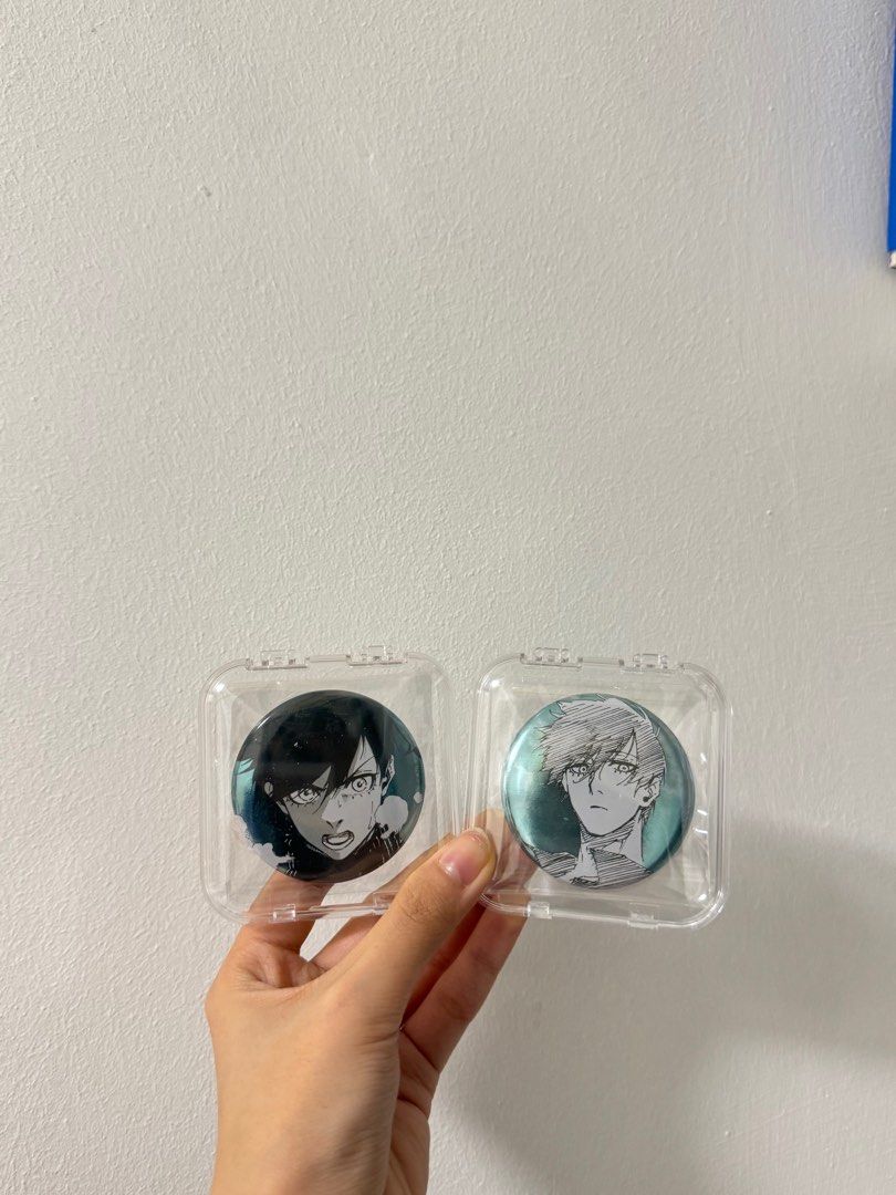 bluelock rin itoshi photocard & badges, Hobbies & Toys, Memorabilia ...