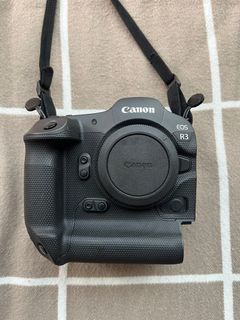Canon EOS R5 Mirrorless Camera, Photography, Cameras on Carousell