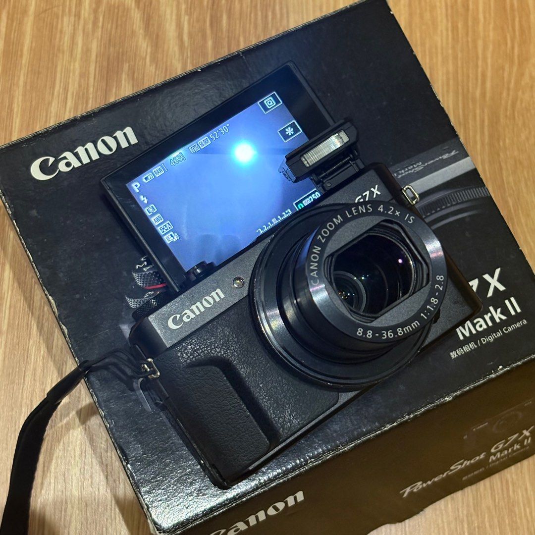 Canon G7X Mark II, Photography, Cameras on Carousell