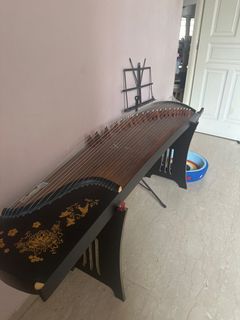 Chinese Guzheng Zither with Case, Hobbies & Toys, Musical Instruments ...