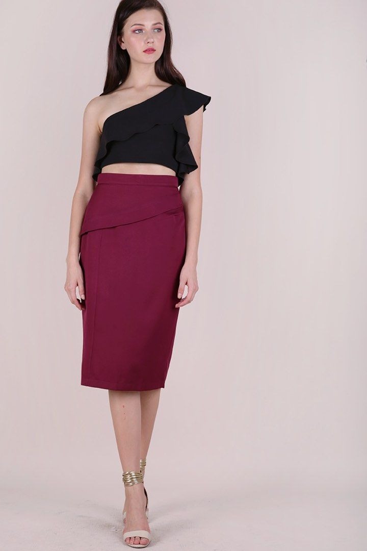 CNY The Tinsel Rack Burgundy Pencil Skirt, Women's Fashion, Bottoms ...