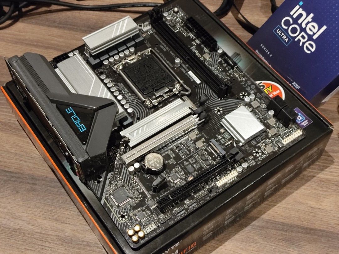 COMBO Intel Core Ultra 5 225F CPU + Gigabyte B860M Eagle WiFi ...