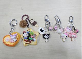 Cute Character Cube Keychains - Winnie the Pooh, My Melody, Cinnamoroll ...