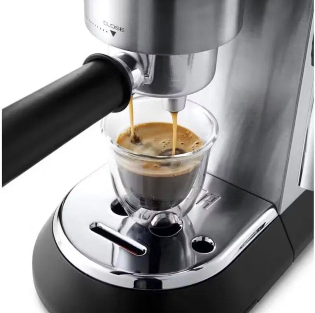 DeLonghi Dedica Pump Espresso Coffee Machine EC685, TV & Home ...