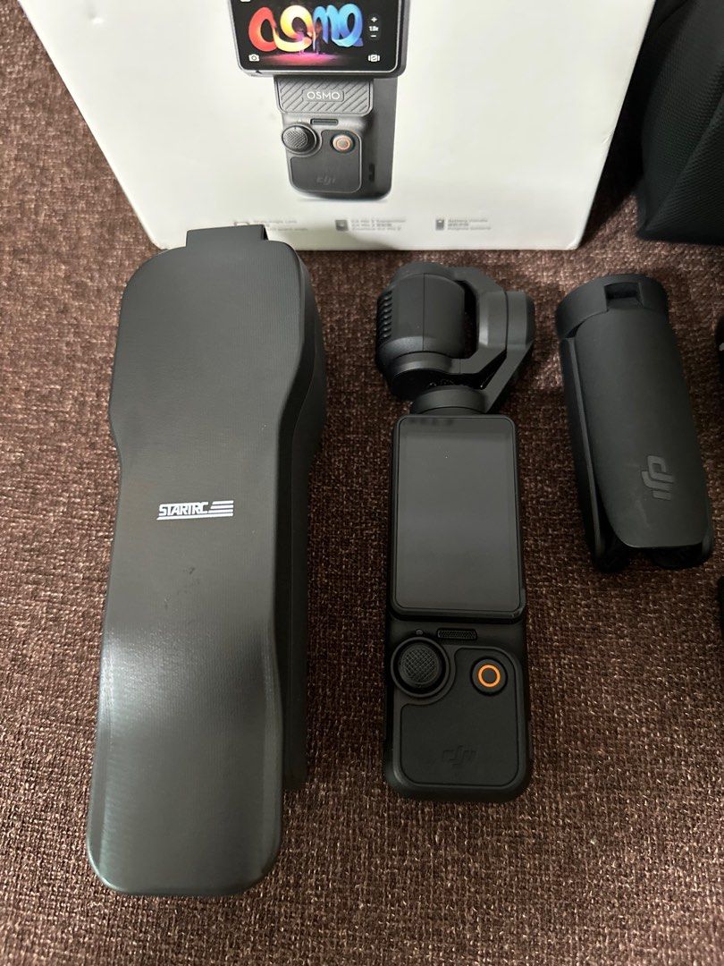 DJI OSMO POCKET 3 CREATOR COMBO LIKE NEW, Photography, Cameras on Carousell