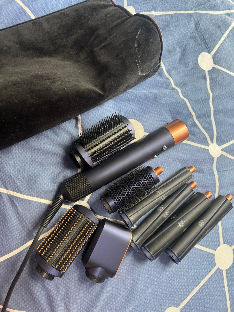 Dyson Airwrap Gen1, Beauty & Personal Care, Hair on Carousell