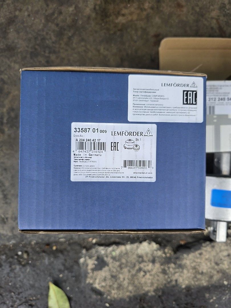 Engine Mount Mercedes W212 / W204, Car Accessories, Accessories on ...