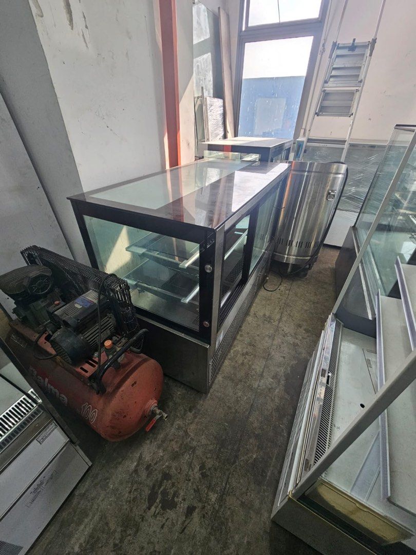 (Free delivery and warranty) 5ft cake showcase 1500x750x1100/ cake ...