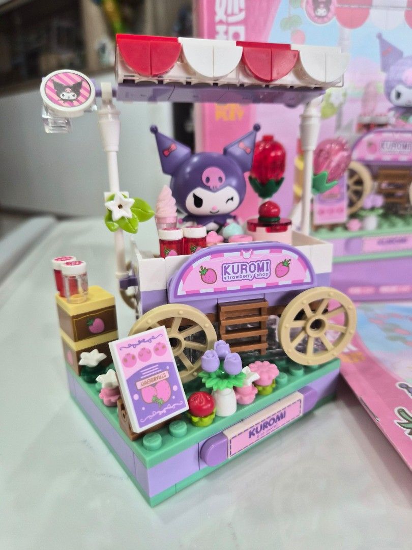 [Fully assembled] Sanrio Kuromi Strawberry Cart Building Block Set ...
