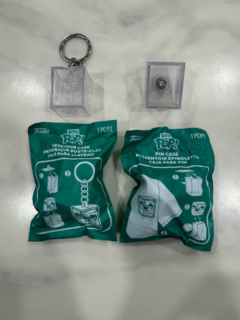 Funko Bitty Pop Keychain & Pin Case, Hobbies & Toys, Toys & Games on ...