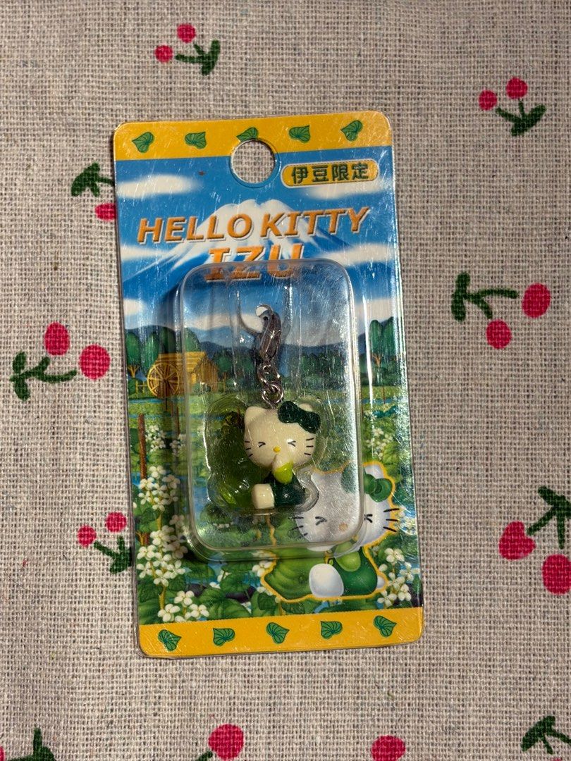 Hello Kitty Izu Keychain Charm - New, Hobbies & Toys, Toys & Games on ...