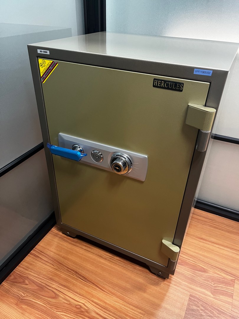 Hercules Safe Box Fire Rated, Furniture & Home Living, Security & Locks ...