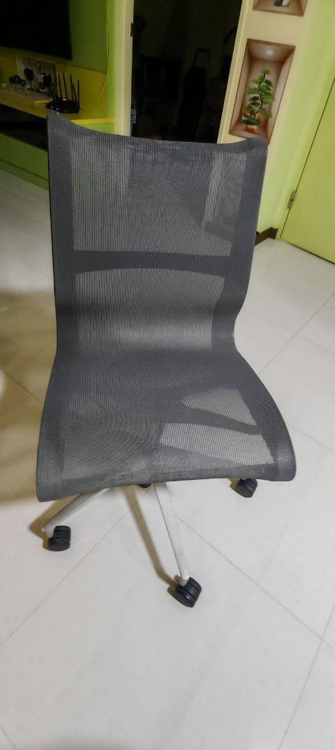 Herman miller setu w/o arm rest- Grey, Furniture & Home Living ...
