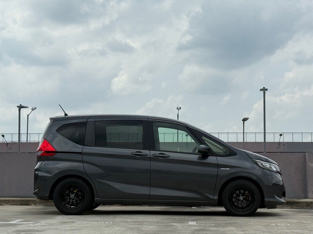 Honda Freed Hybrid 1.5 G 7-Seater (A), Cars, Used Cars on Carousell