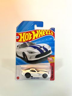 Hot Wheels Basic Car McLaren F1, 興趣及遊戲, 玩具 & 遊戲類 - Carousell