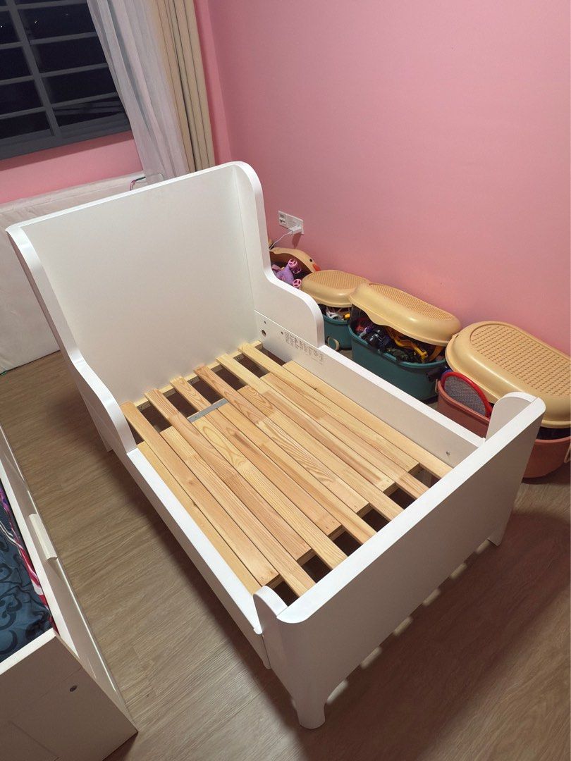 IKEA BUSUNGE Extendable Bed - White, Furniture & Home Living, Furniture ...