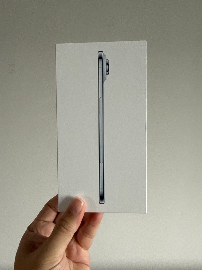 iPhone Air Sky Blue 256GB, Mobile Phones & Gadgets, Mobile Phones ...