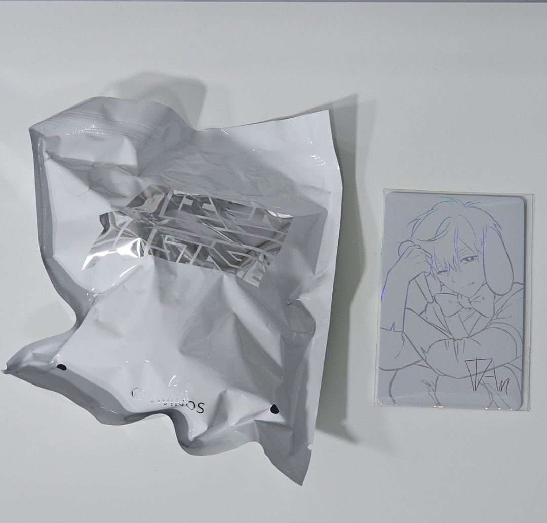 ivan rabbit series figure alien stage, Hobbies & Toys, Memorabilia ...