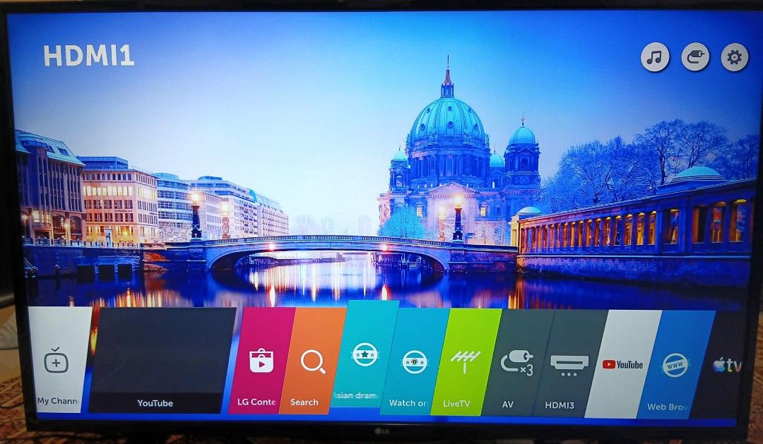 LG smart tv 49 inci 4k UHD HDR, TV & Home Appliances, TV ...