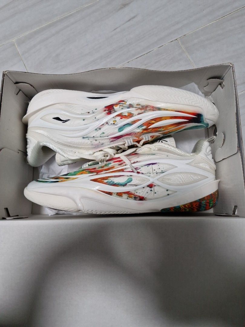Lining 808 5 ultra v2, Men's Fashion, Footwear, Sneakers on Carousell