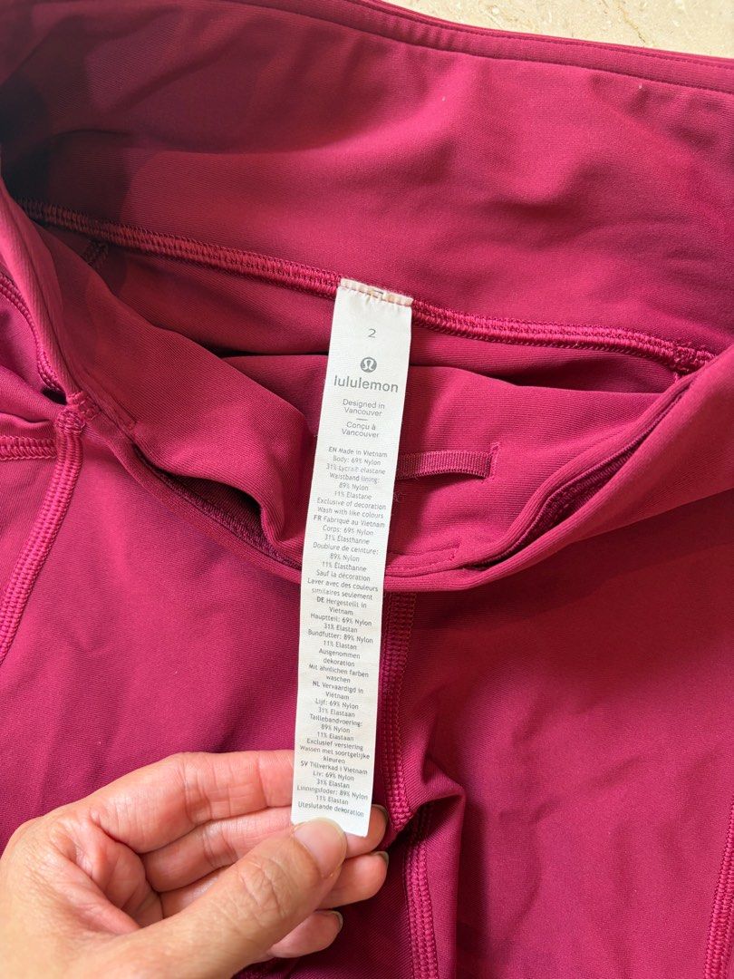 Lululemon pants size 2, Women's Fashion, Activewear on Carousell