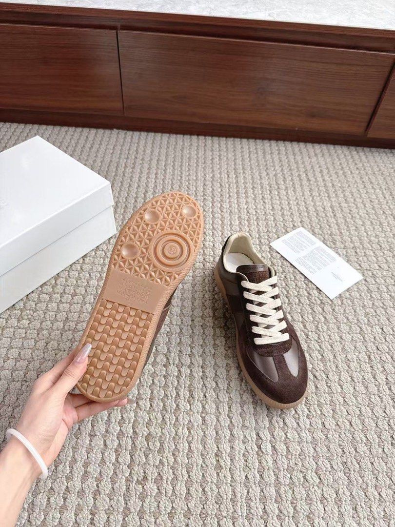 MAISON MARGIELA GATS BROWN, Men's Fashion, Footwear, Sneakers on Carousell