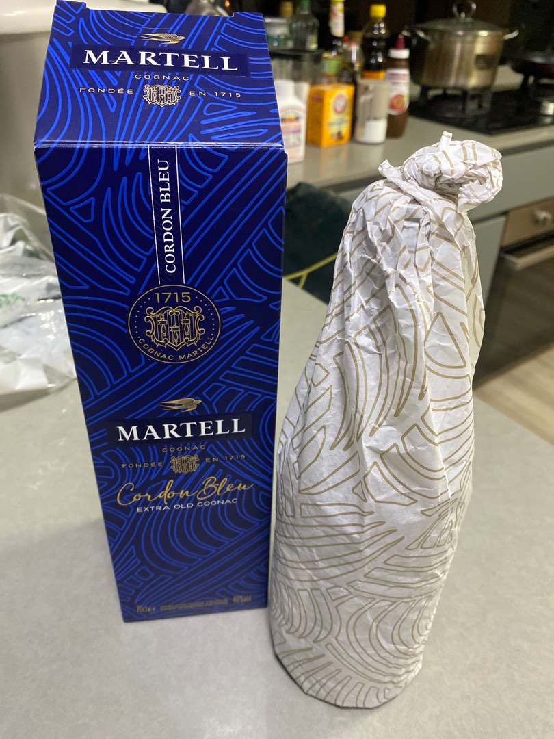 Martell Cordon Bleu Extra Old Cognac 700ml, Food & Drinks, Alcoholic ...