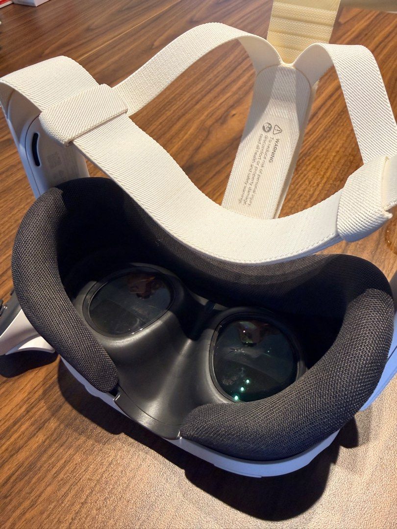 Meta Quest 3 VR Headset 512GB - Like New Condition, Video Gaming ...