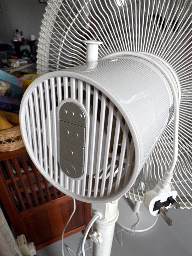 Mistral 16" Stand Fan MSF047, Furniture & Home Living, Lighting & Fans ...