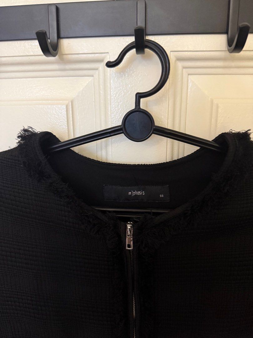 m)phosis Black Textured Jacket, Women's Fashion, Coats, Jackets and ...