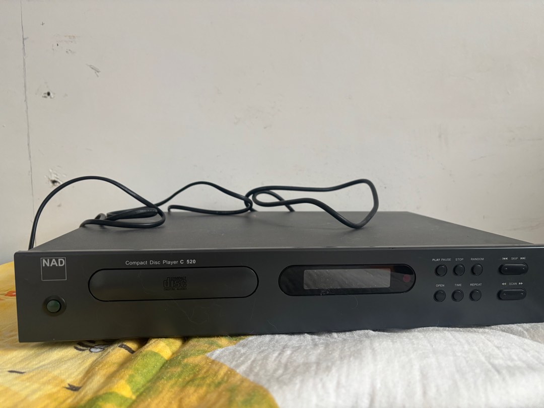 NAD Compact Disc Player C 520, Audio, Other Audio Equipment on Carousell