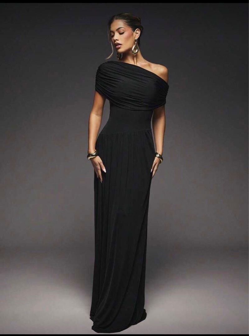 Off shoulder maxi dress, Women's Fashion, Dresses & Sets, Dresses on ...