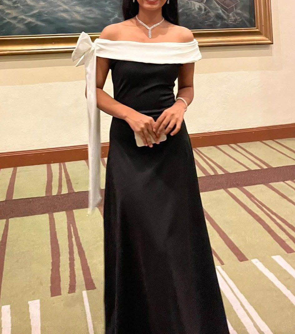 Off-Shoulder Black and White Gown Dress, Women's Fashion, Dresses ...