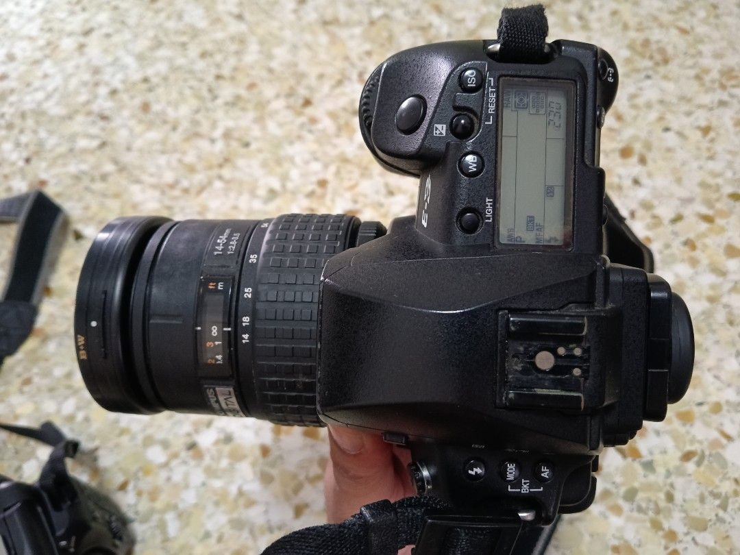Sony Handycam SR68, Photography, Cameras on Carousell