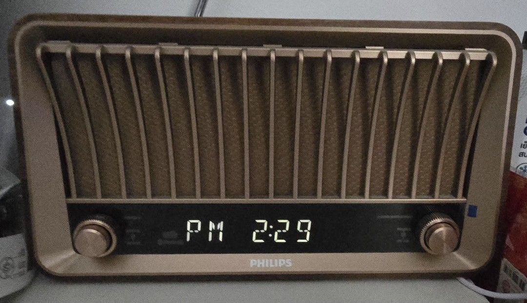 Philips Original radio Bluetooth TAVS700, Audio, Portable Music Players ...