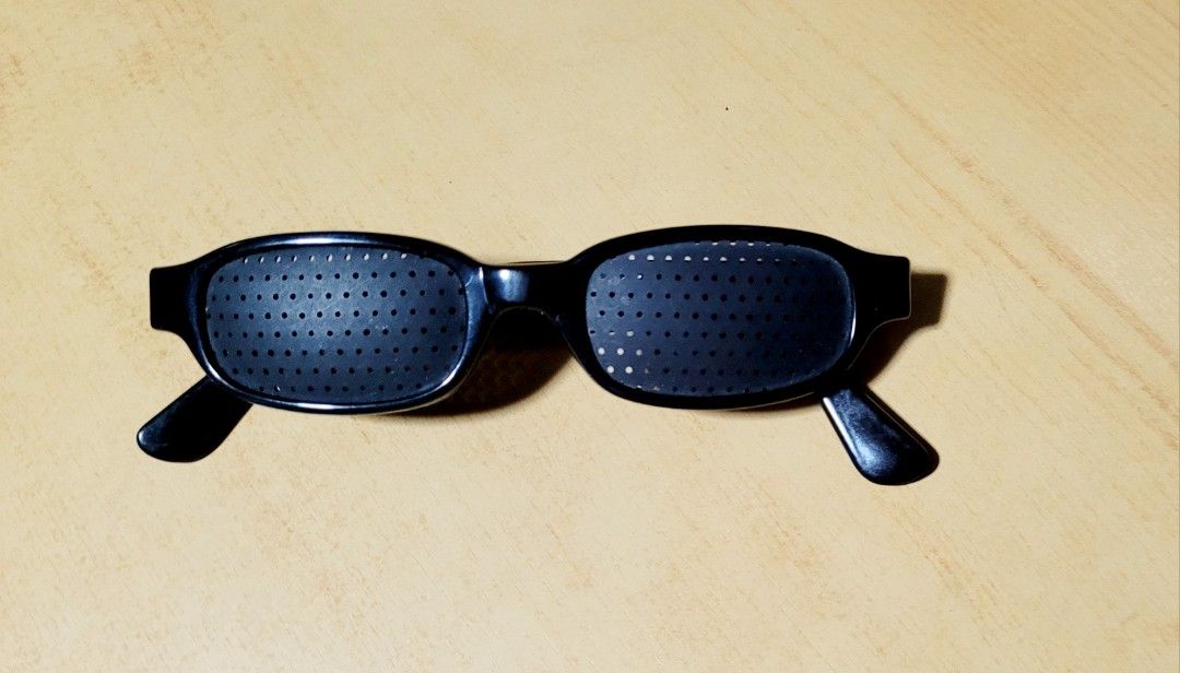 Pinhole Glasses for Eye Exercise, Women's Fashion, Watches ...