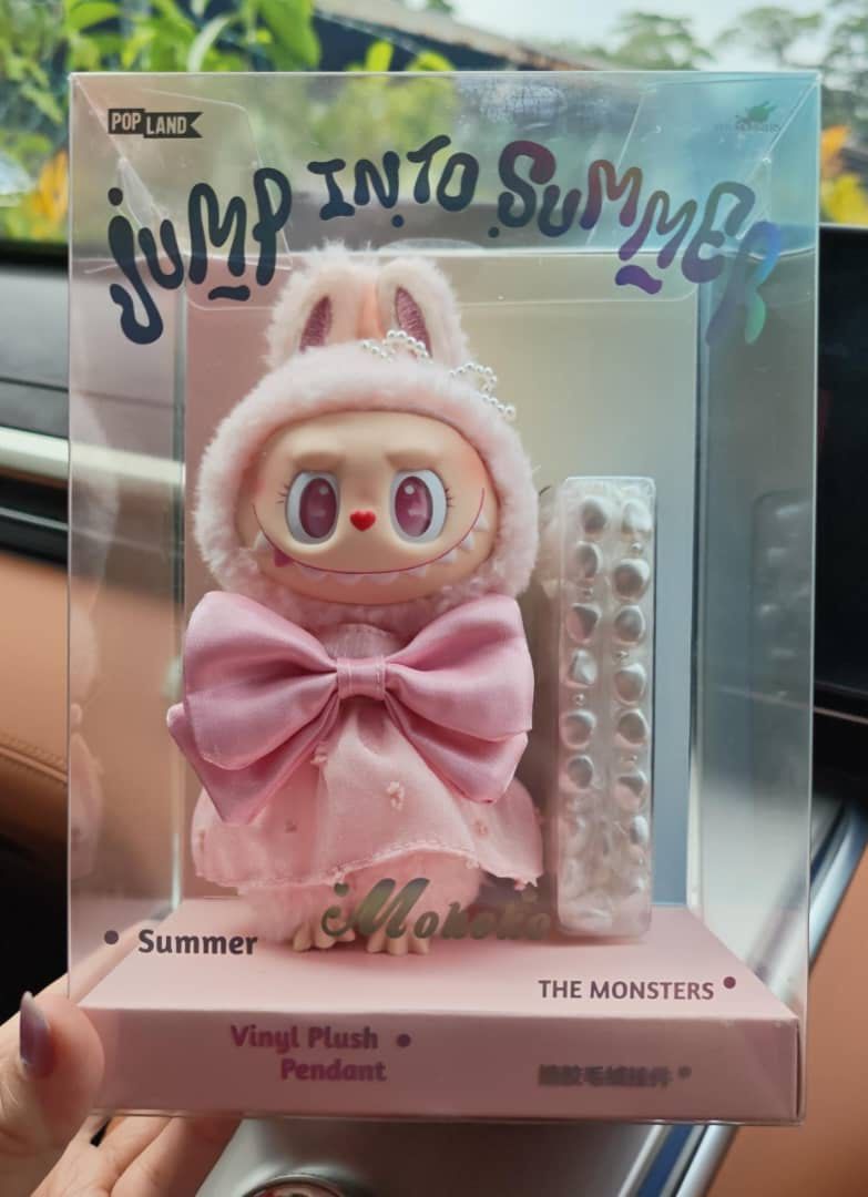 POP MART Jump Into Summer Mokoko Labubu, Hobbies & Toys, Toys & Games ...
