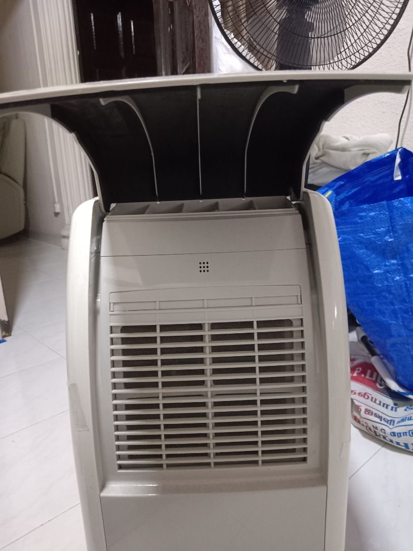 Portable Aircon COOLZY, Computers & Tech, Office & Business Technology ...