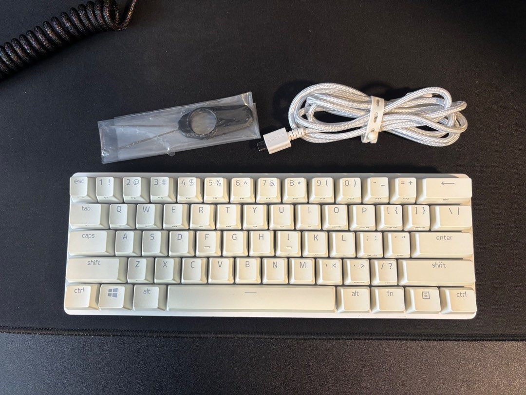 Razer Huntsman Mini (Mercury), Computers & Tech, Parts & Accessories ...