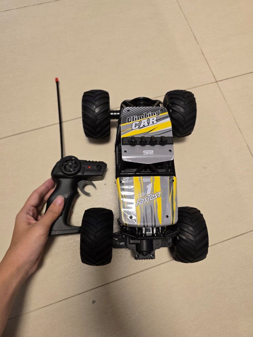 Remote control monster trucks, Hobbies & Toys, Toys & Games on Carousell