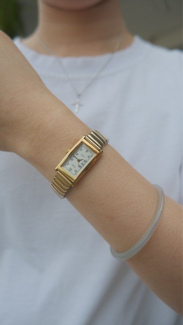 SEIKO TANK WATCH GOLD, Women's Fashion, Watches & Accessories, Watches ...