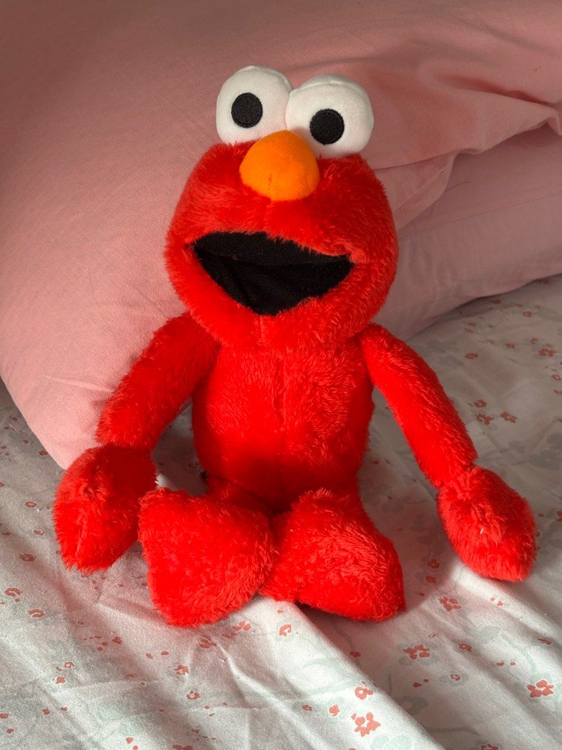 Sesame Street Elmo Plush Toy, Hobbies & Toys, Toys & Games on Carousell