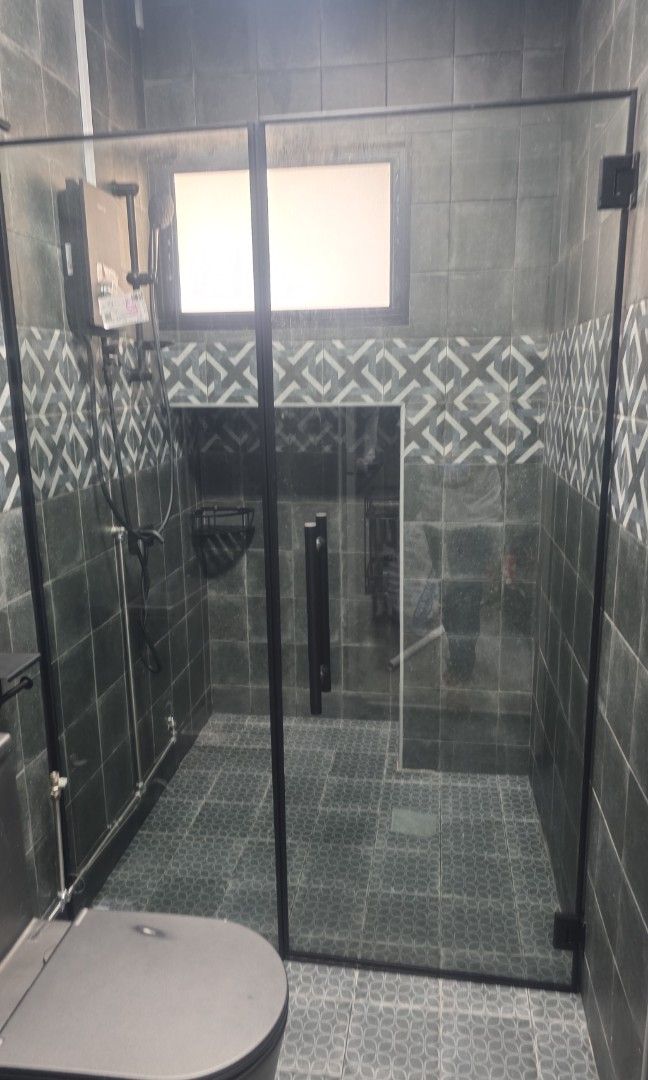 Shower Screen & Glass Door Installation | Swing Door | Sliding Door ...