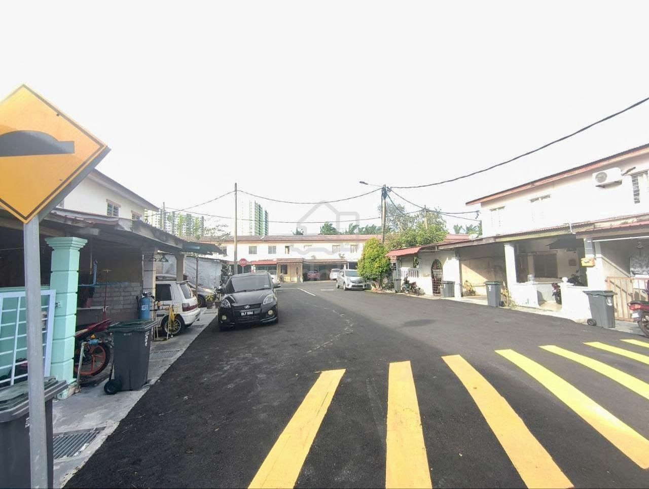 Townhouse Tingkat Atas Taman Bukit Katil Permai Bukit Katil Melaka ...