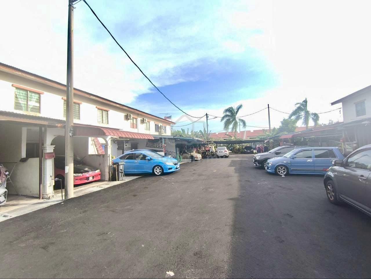 Townhouse Tingkat Atas Taman Bukit Katil Permai Bukit Katil Melaka ...