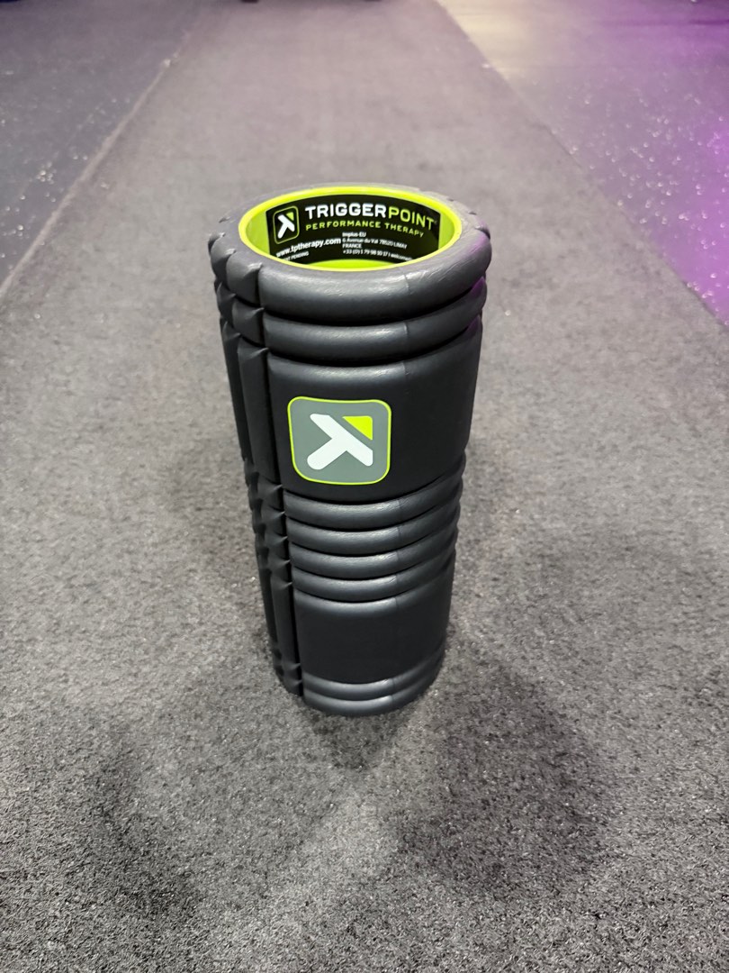 TriggerPoint GRID Foam Roller, Sports Equipment, Exercise & Fitness ...