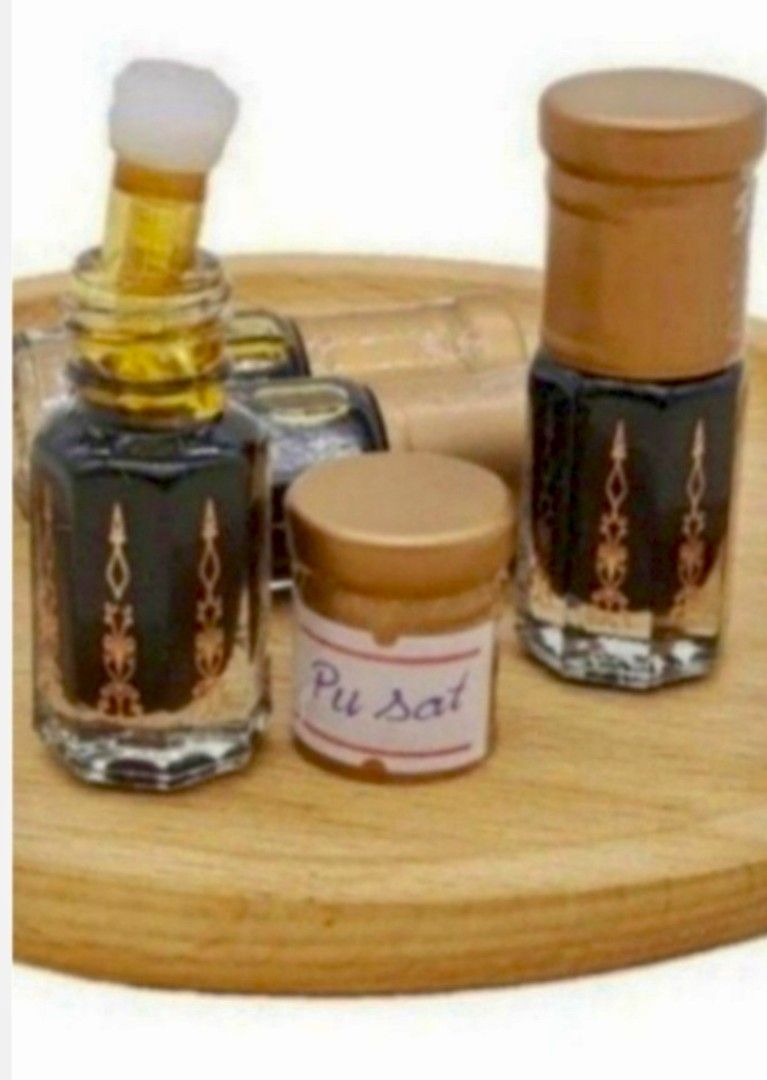 Triple Super Cambodia Aged Oud Oil, Hobbies & Toys, Religious Items on ...