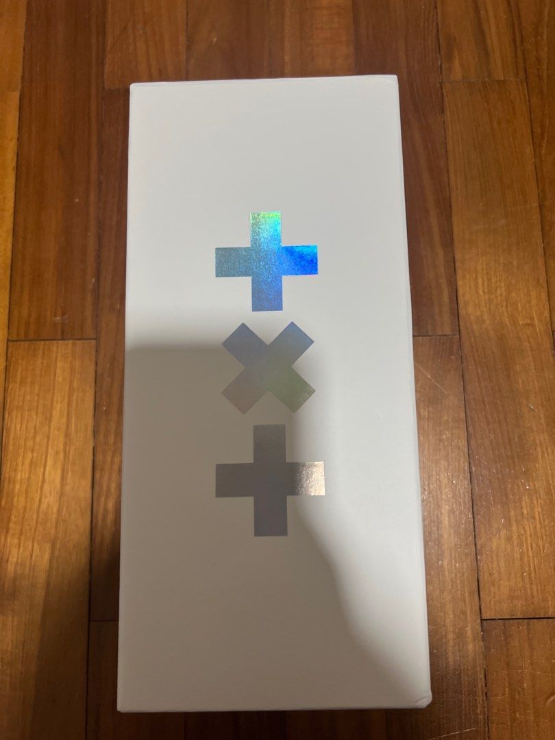 txt v2 lightstick, Hobbies & Toys, Memorabilia & Collectibles, K-Wave ...