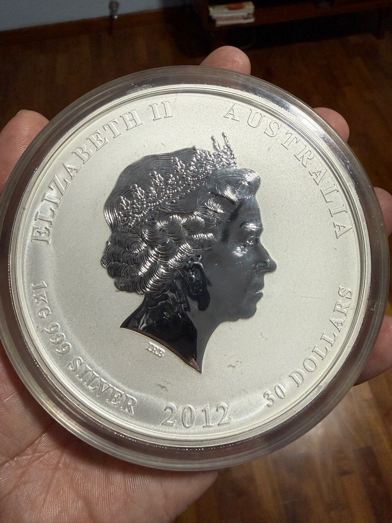 2012 Australian Lunar Year of the Dragon 1kg Silver Coin, Hobbies ...